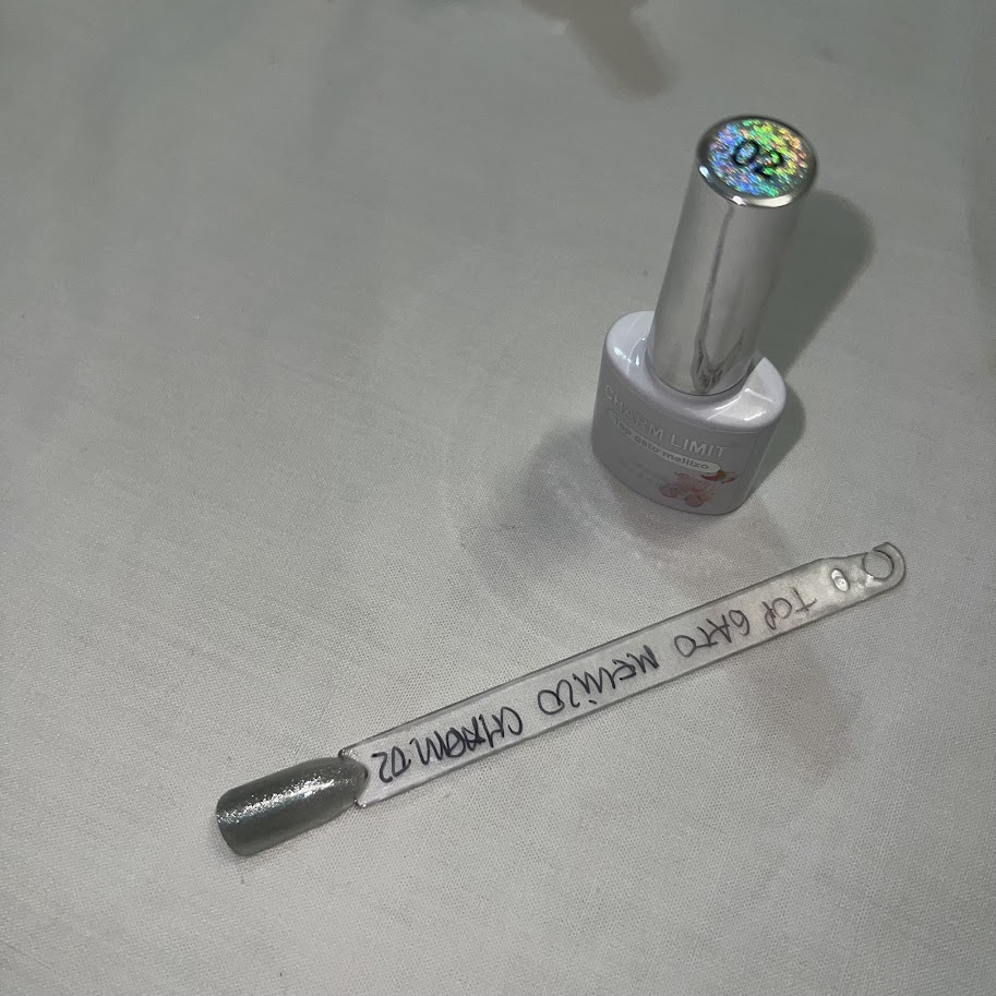 Top ojo de gato mellizo CHARM LIMIT - Dulcinea Cosméticos | Todos los ...